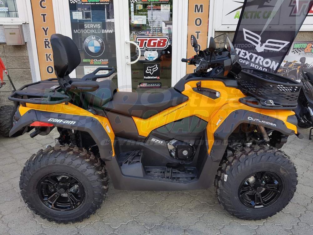 na čtyřkolku Can-Am Outlander G2 | MotoQuadShop